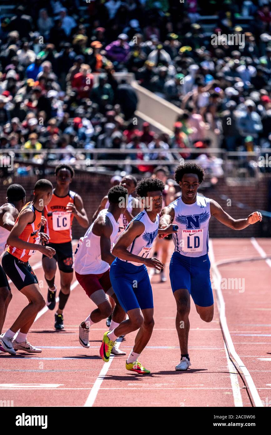 High School boys 4x400 runners competing at the 2019 Penn Relay Stock Photo - Alamy