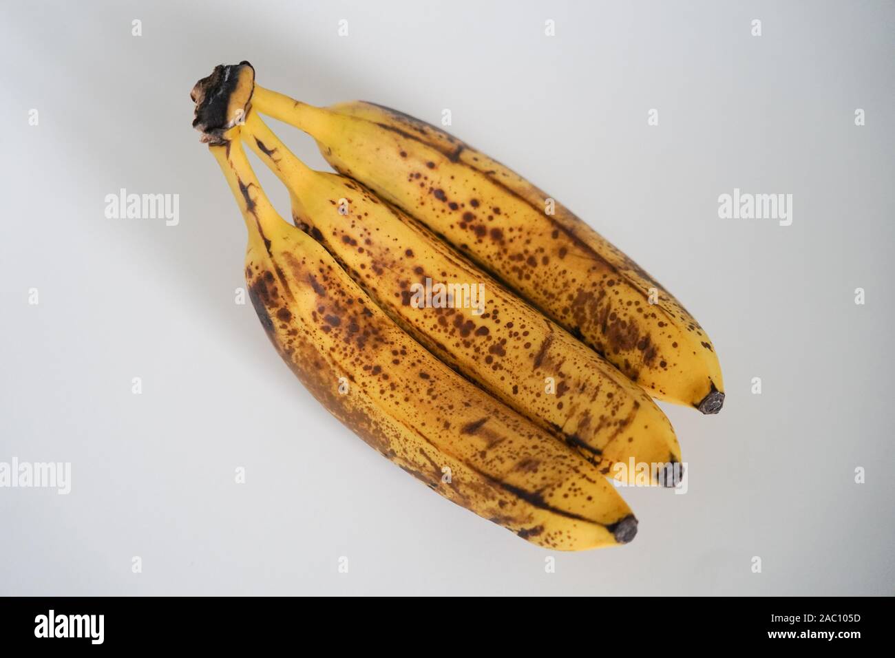 Ripped bananas hi-res stock photography and images - Alamy
