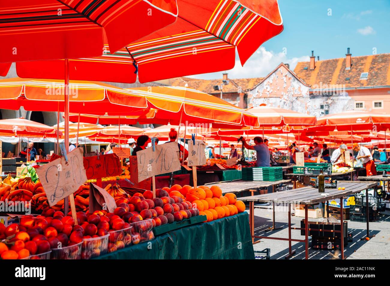 Old zagreb town market hi-res stock photography and images - Alamy