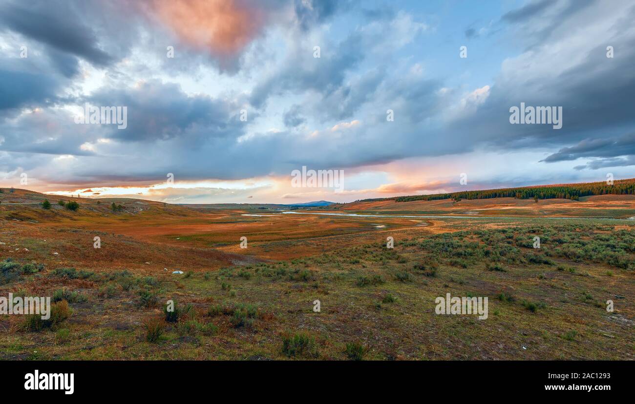 Lamar river hike hi-res stock photography and images - Alamy