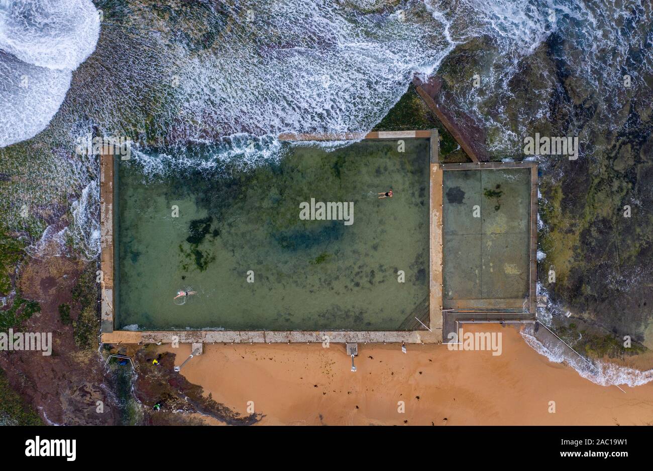 Mona vale pool hi-res stock photography and images - Alamy