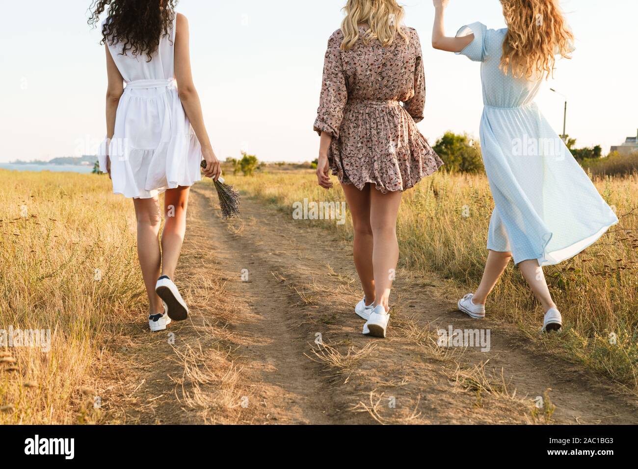 Back of girls legs walking hi-res stock photography and images - Alamy