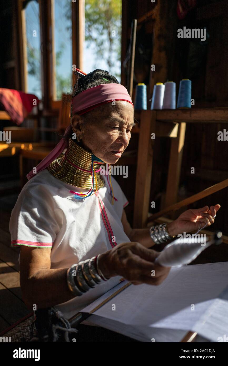 Handicraft worker hi-res stock photography and images - Alamy