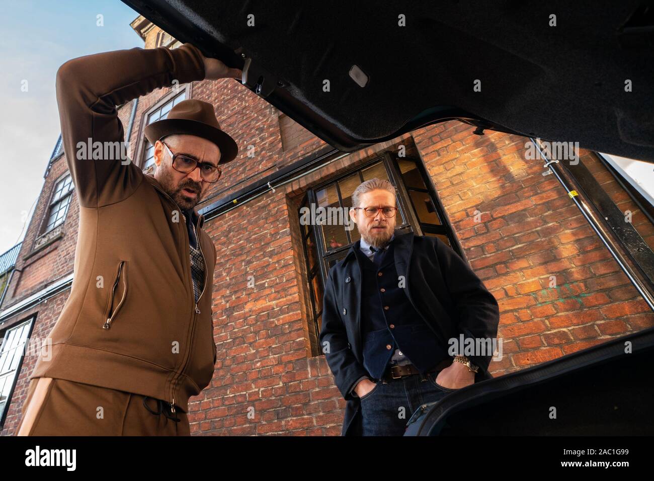 COLIN FARRELL and CHARLIE HUNNAM in THE GENTLEMEN (2020), directed by ...