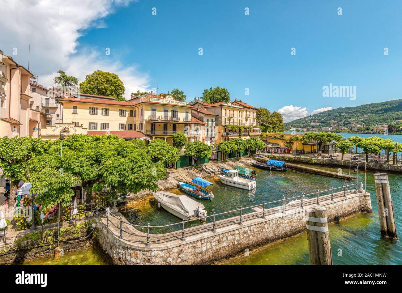 Shipping Pier at Isola Bella, Lago Maggiore, seen from the lakeside ...