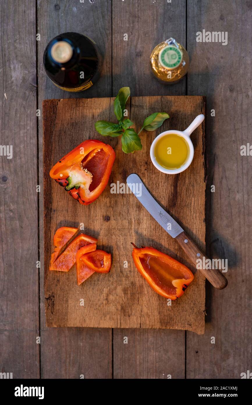 Red cooking oil hi-res stock photography and images - Alamy