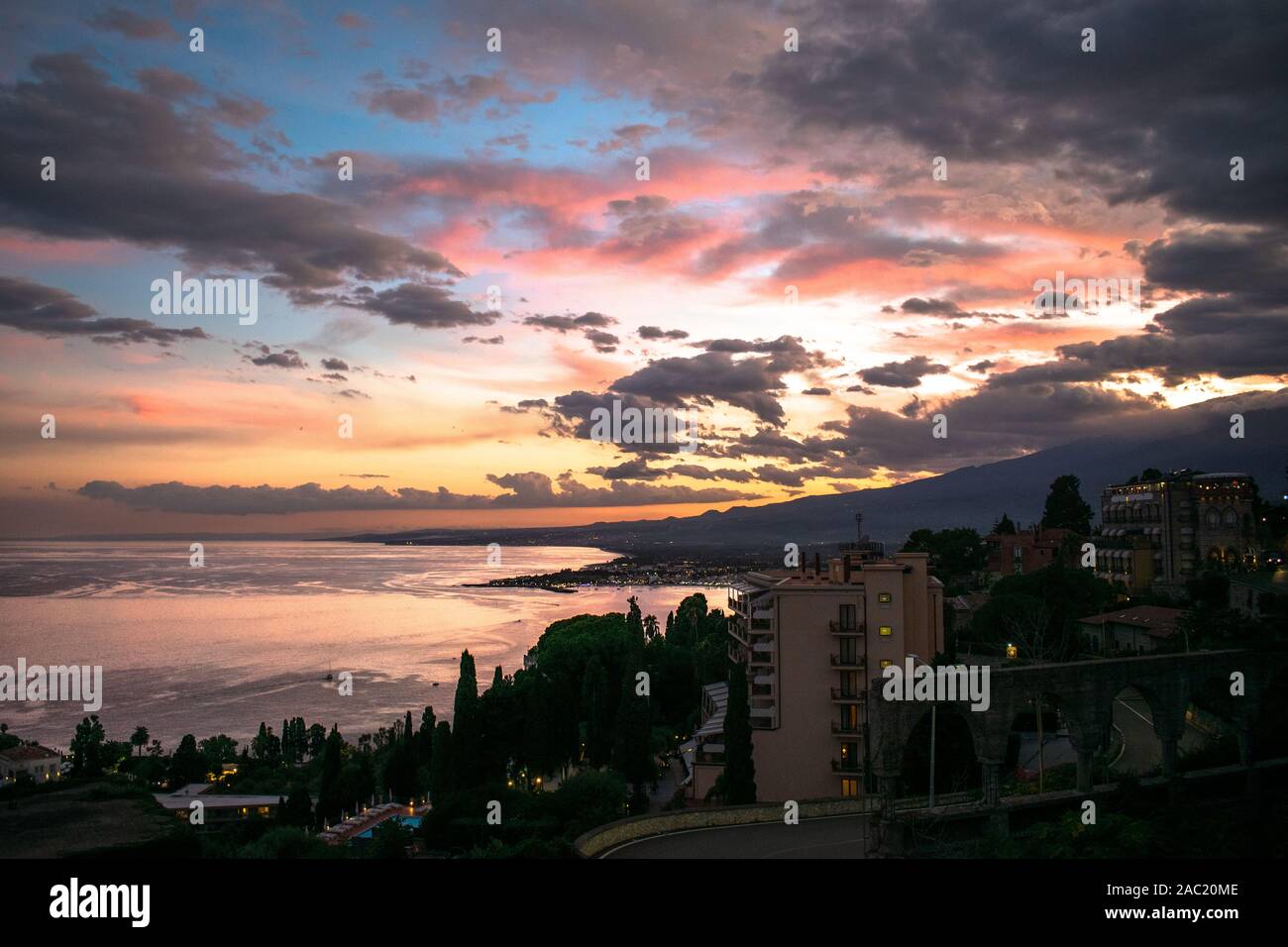Pink night italy hi-res stock photography and images - Alamy