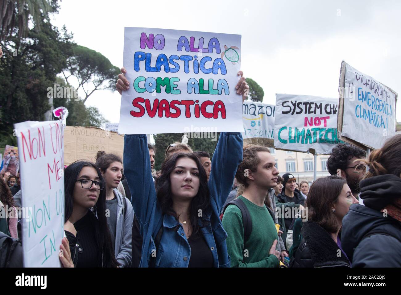 Fourth global climate strike in Rome, with a demonstration organized by ...