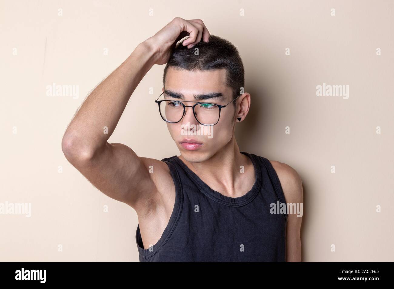 Skinny asian boy hi-res stock photography and images - Alamy