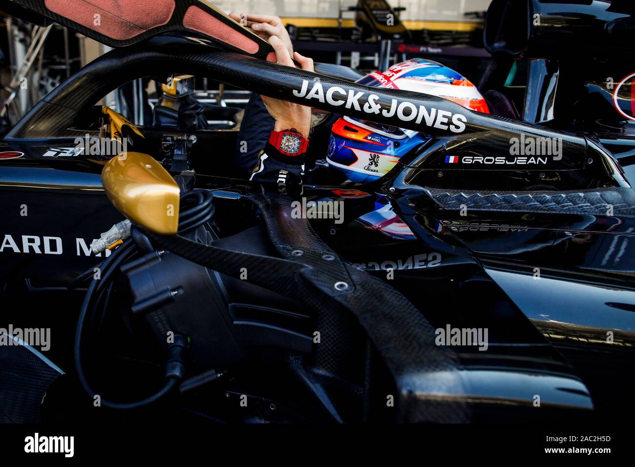 Abu Dhabi, UAE. 30th Nov, 2019. Motorsports: FIA Formula One World ...