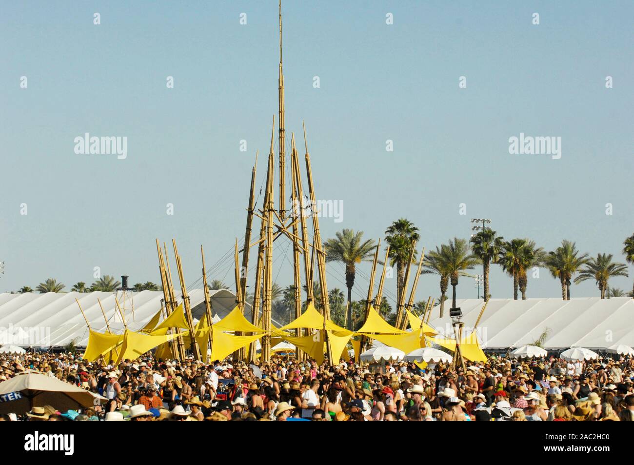 Stagecoach festival hi-res stock photography and images - Alamy