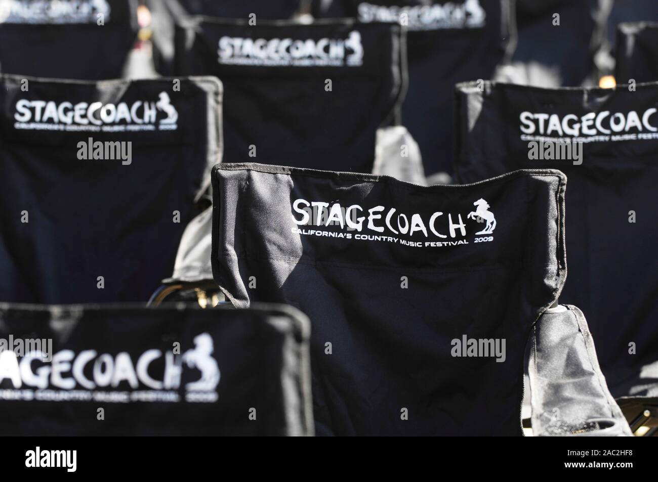Atmosphere at the 2009 Stagecoach Festival in Indio Stock Photo - Alamy