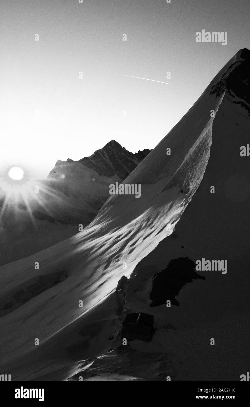 Europes highest alpin hut hi-res stock photography and images - Alamy