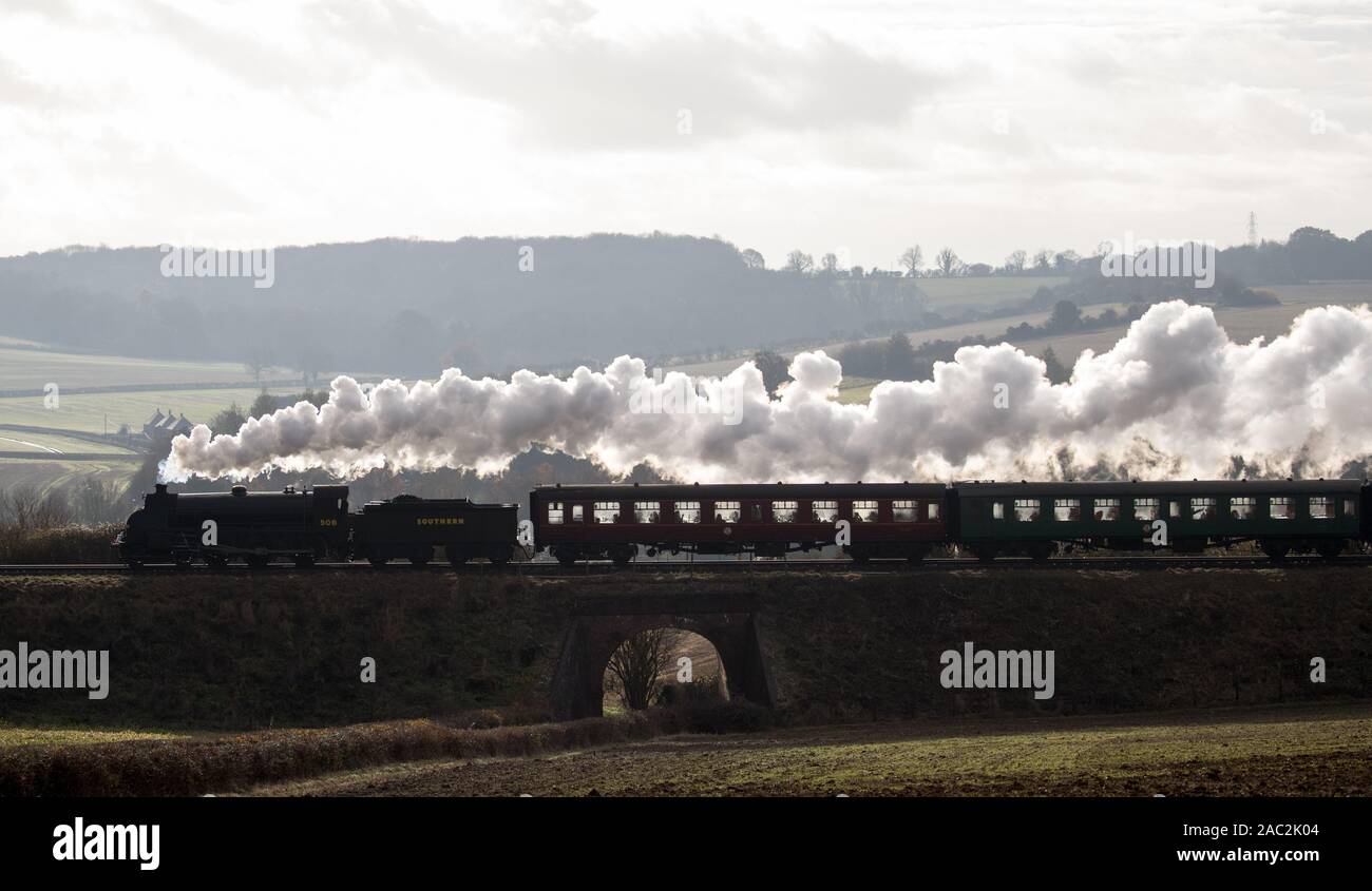 The S15 class steam locomotive 506 pulls the Santa Special along the ...