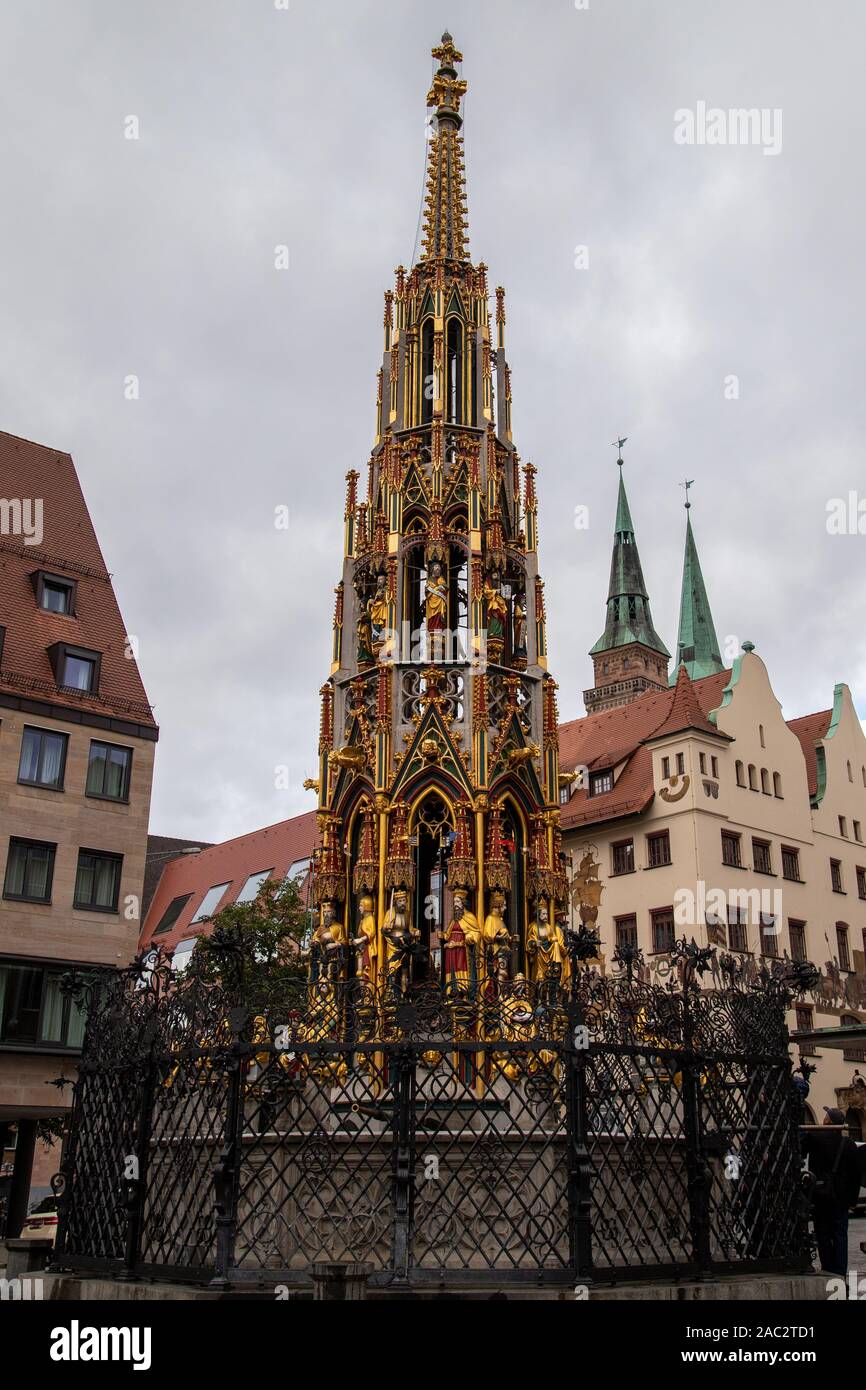 Schoener brunnen hi-res stock photography and images - Alamy