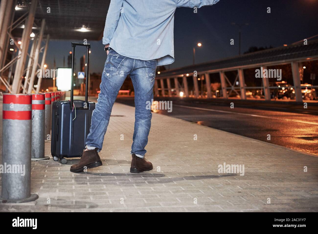 Man running at the roadside hi-res stock photography and images - Alamy