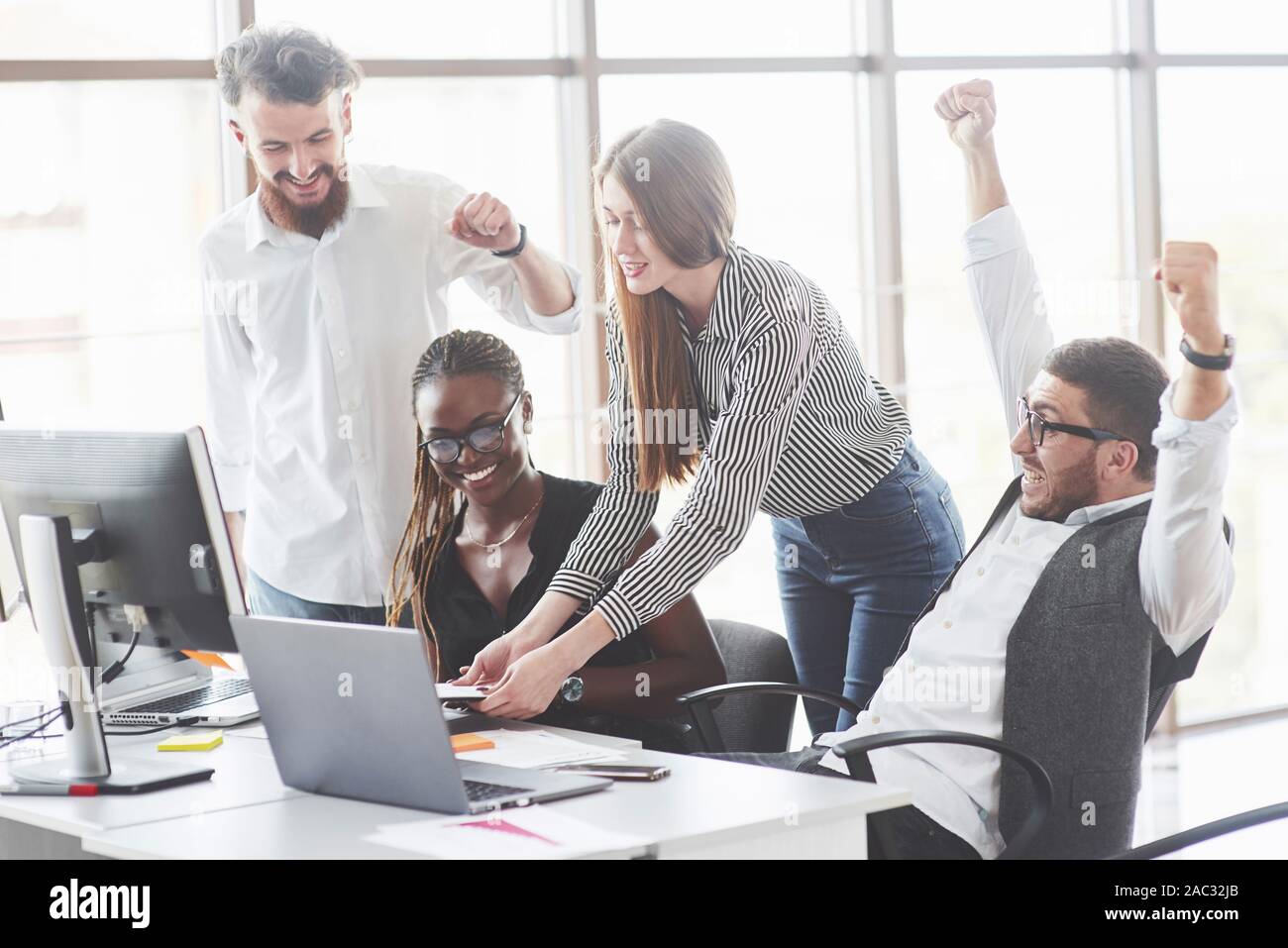 Team success looks like hi-res stock photography and images - Alamy