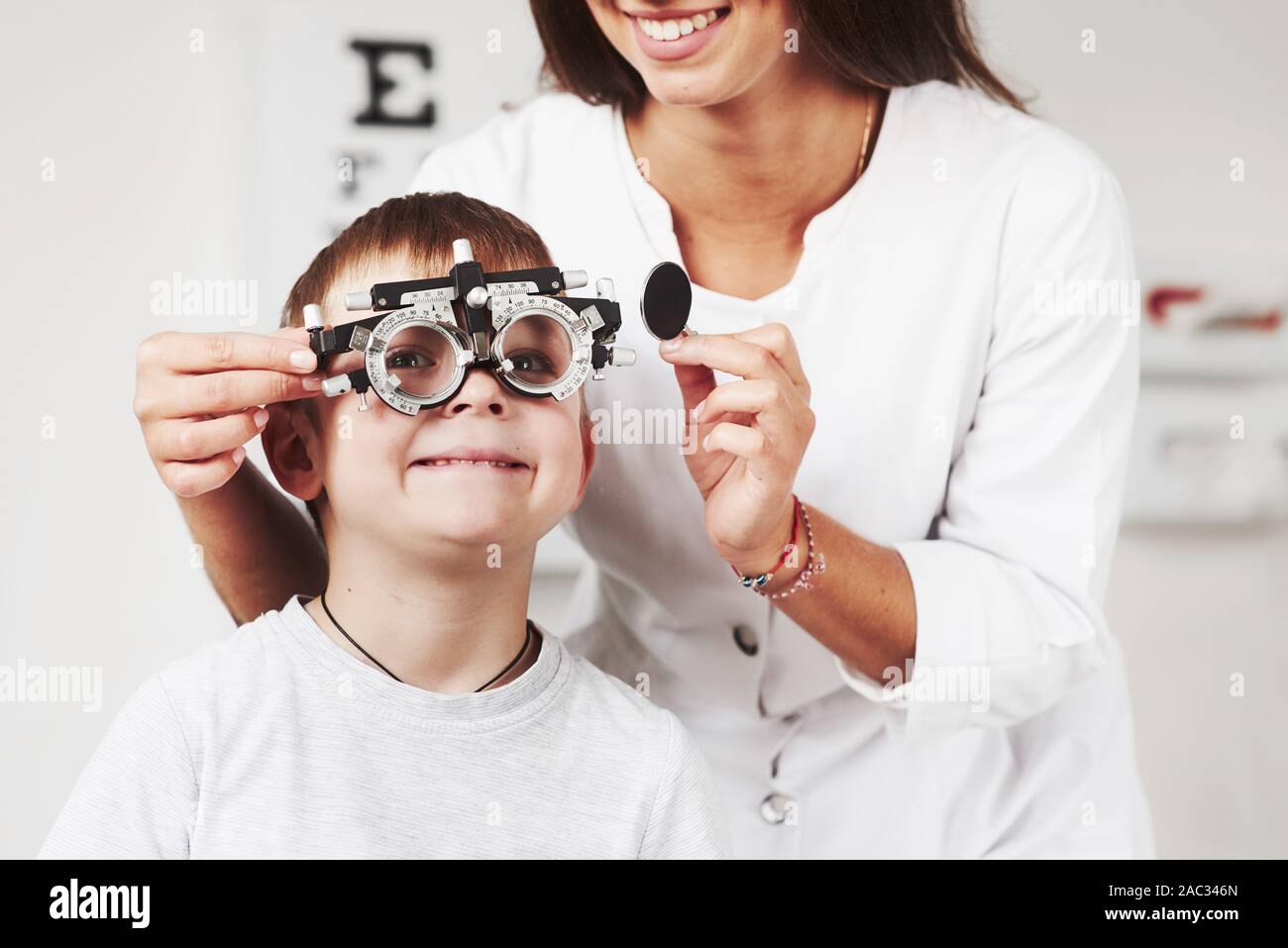 Visual acuity chart hi-res stock photography and images - Alamy