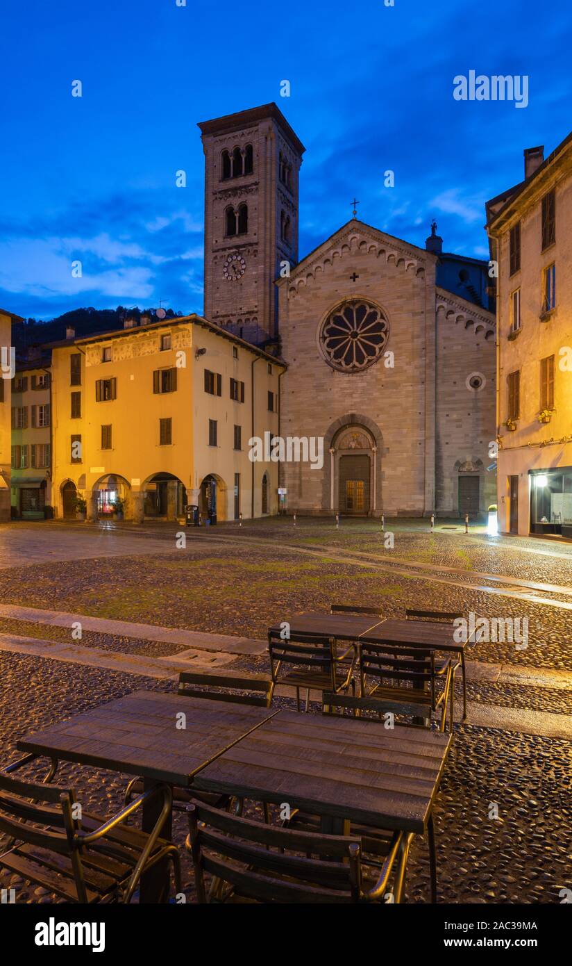 San fedele basilica hi-res stock photography and images - Alamy
