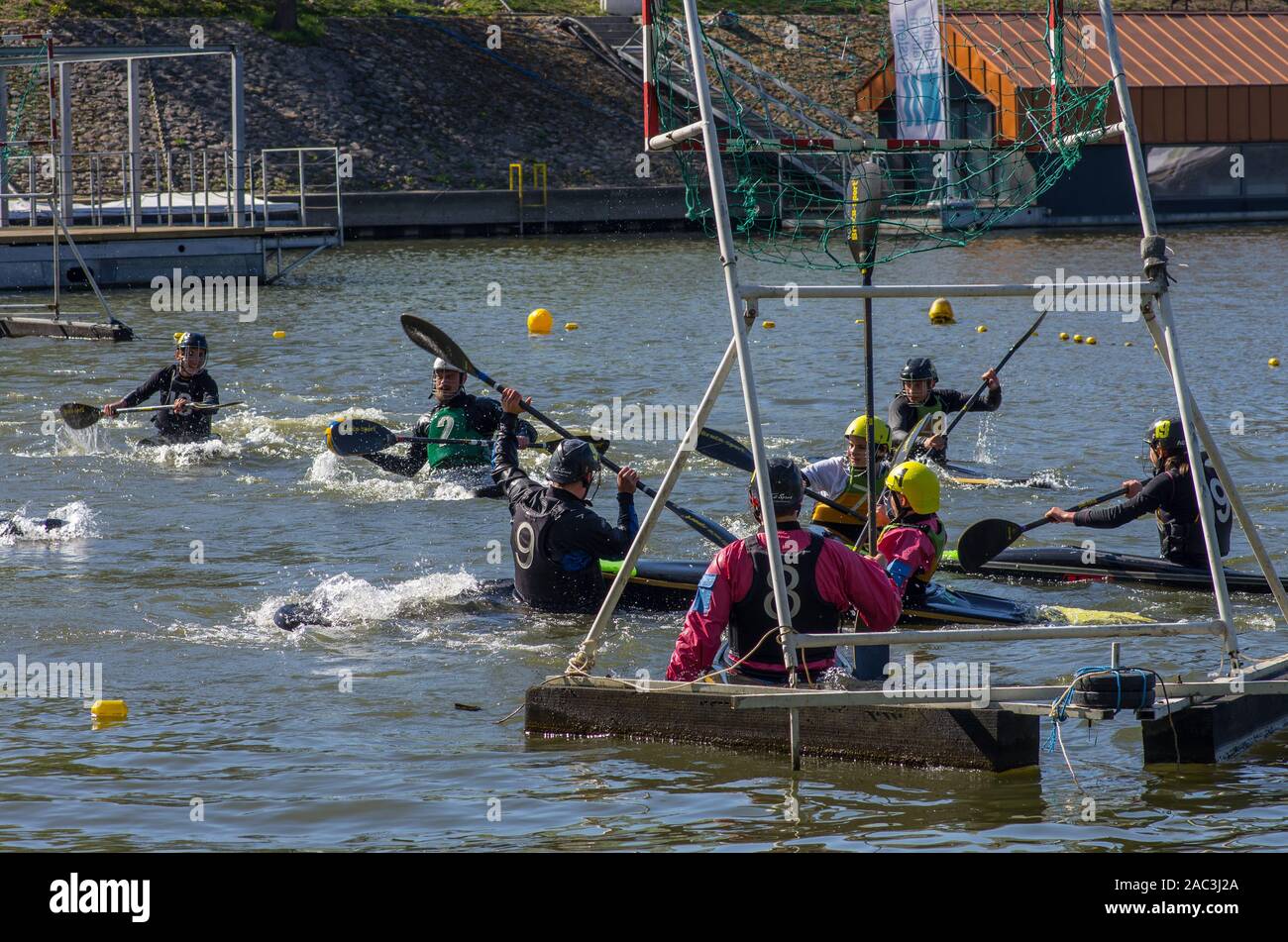 Kayak water polo match hi-res stock photography and images - Alamy