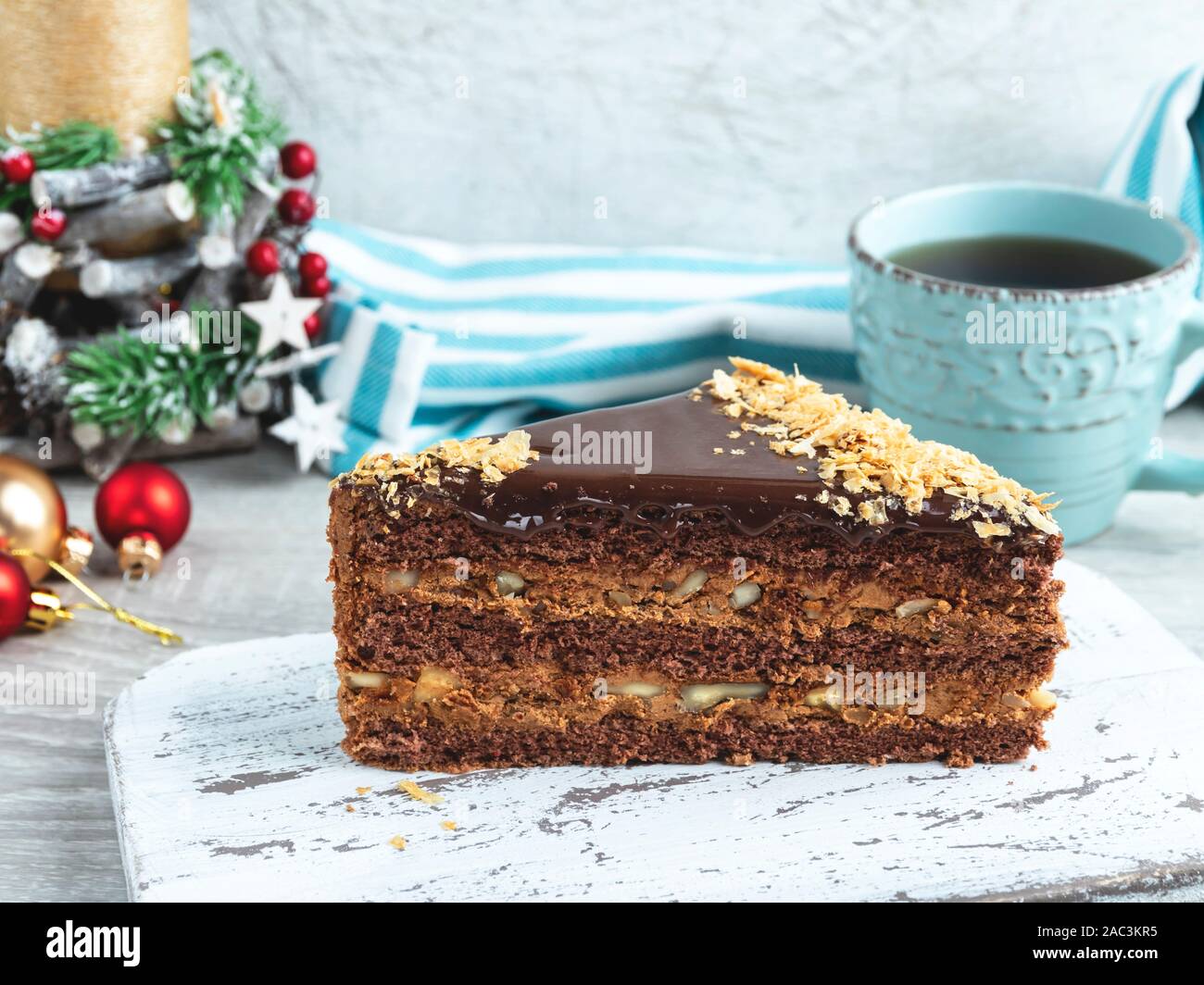 Piece sponge cake nuts hi-res stock photography and images - Alamy