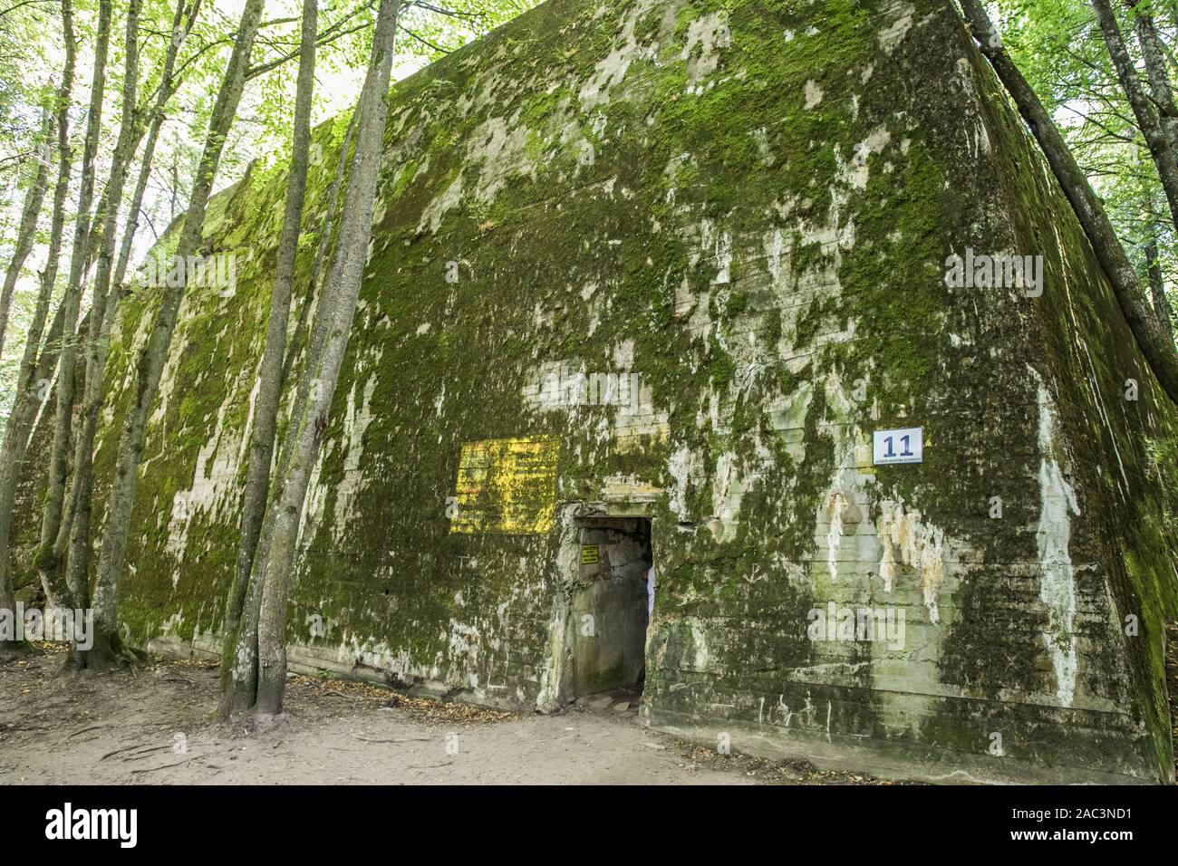 Eastern front fortifications hitler hi-res stock photography and images ...