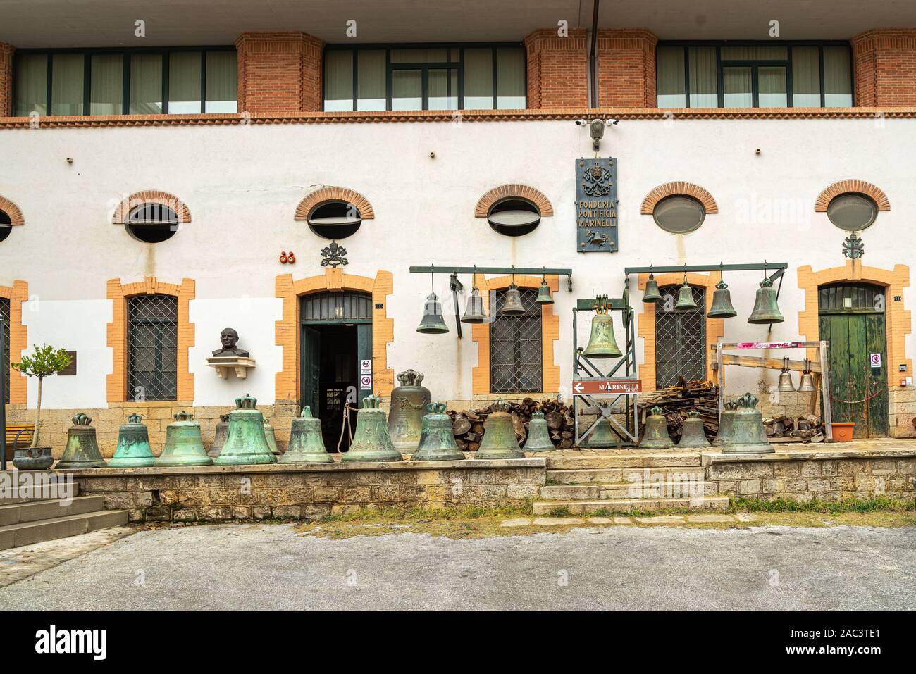 Marinelli hi-res stock photography and images - Alamy