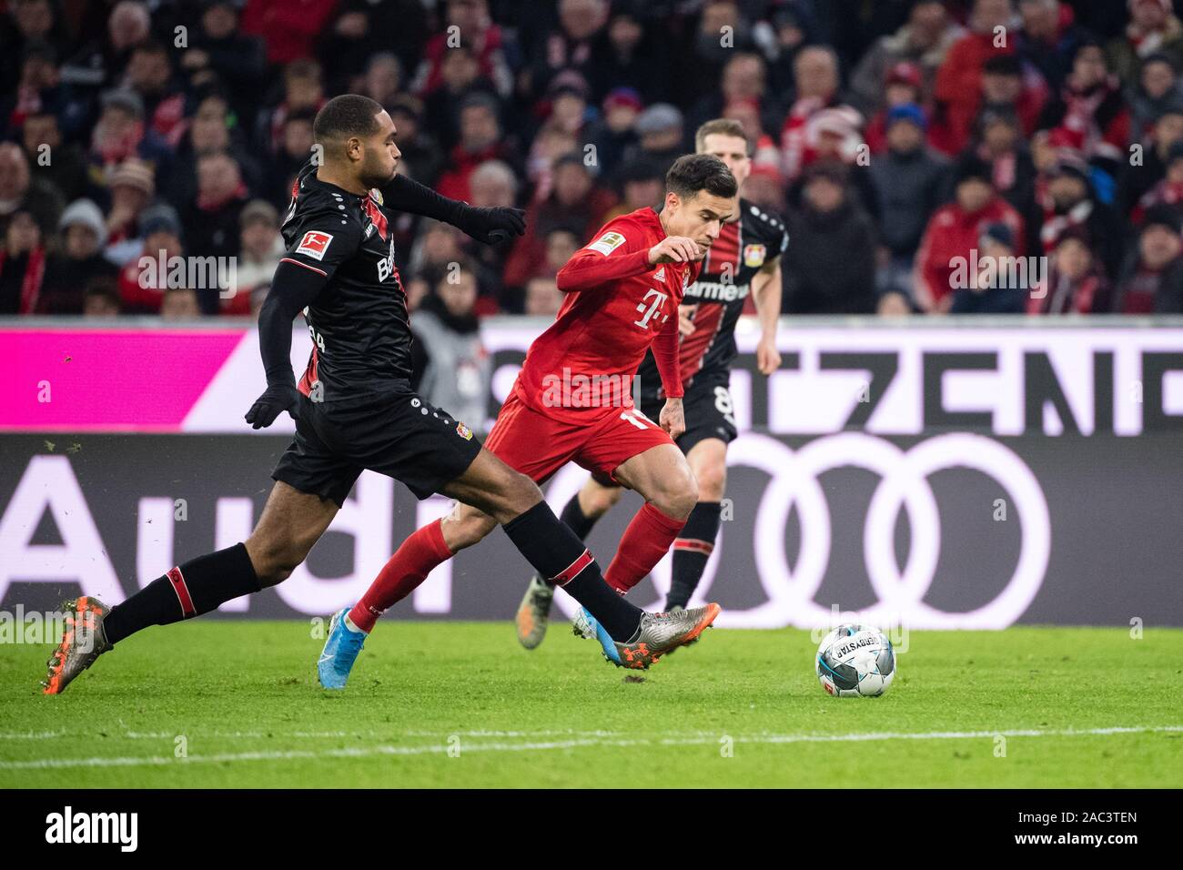 Munich, Germany. 30th Nov, 2019. Soccer: Bundesliga, Bayern Munich ...