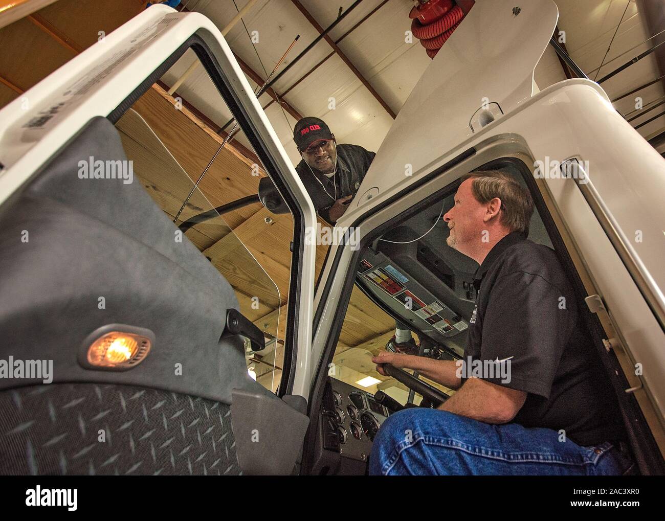 Intermodal hi-res stock photography and images - Alamy