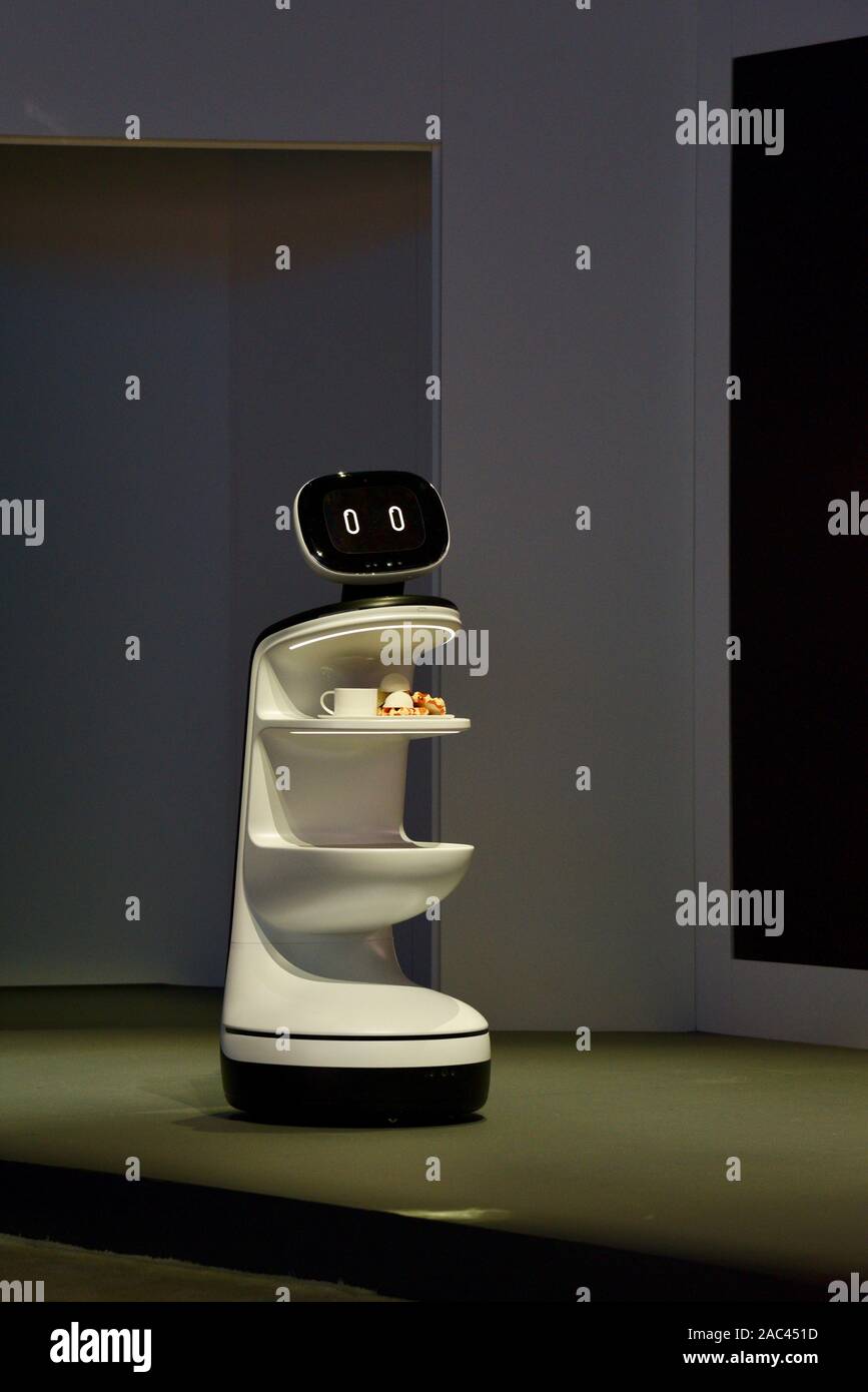 Retail technology on show hi-res stock photography and images - Alamy