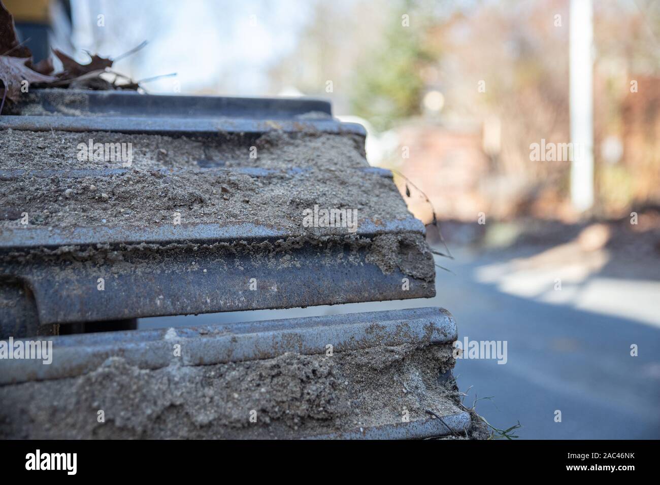 Backhoe with tracks hi-res stock photography and images - Alamy