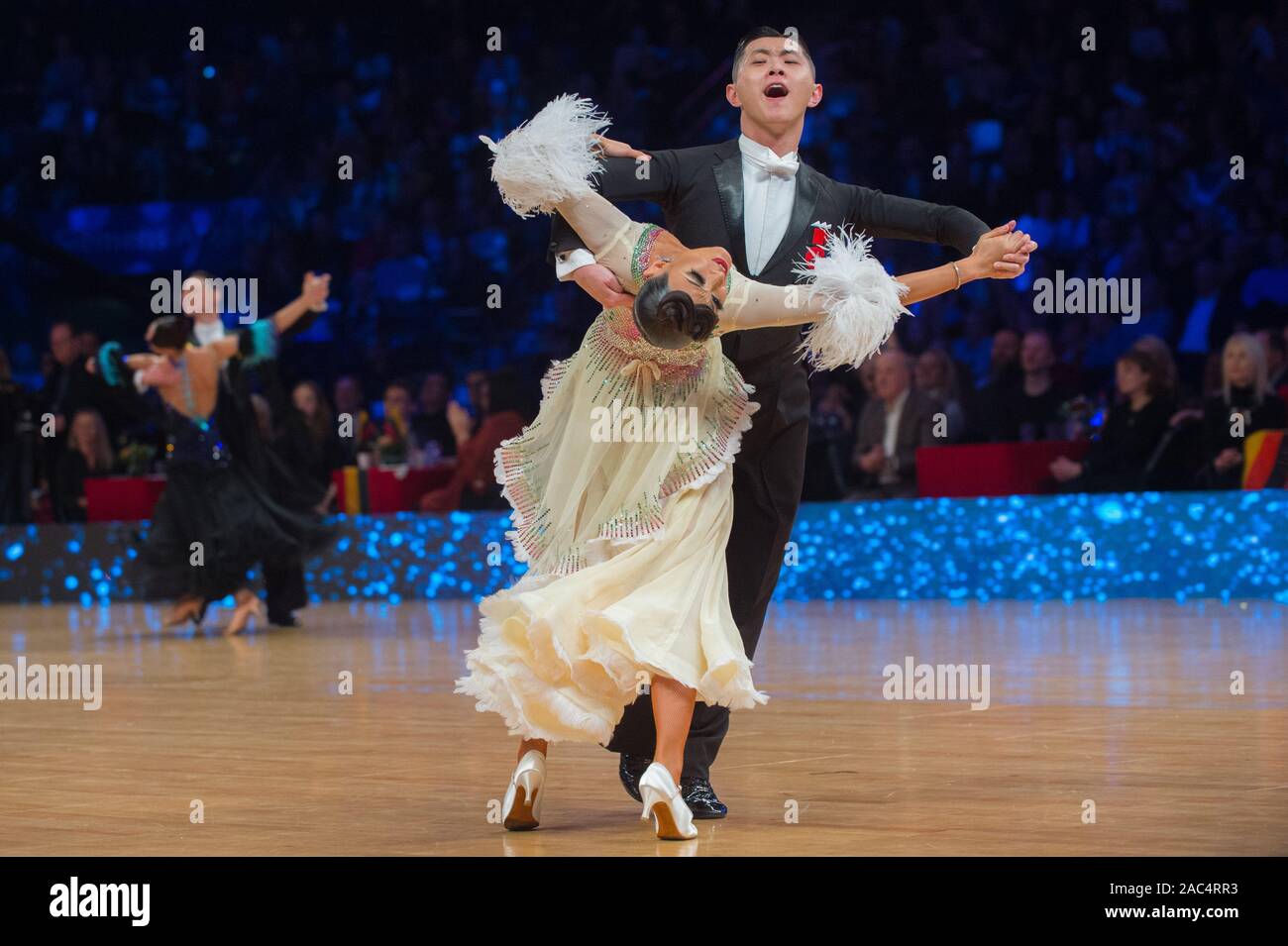 Vilnius, Lithuania. 30th Nov, 2019. Qiu Yuming (R) and Wei Liying from ...