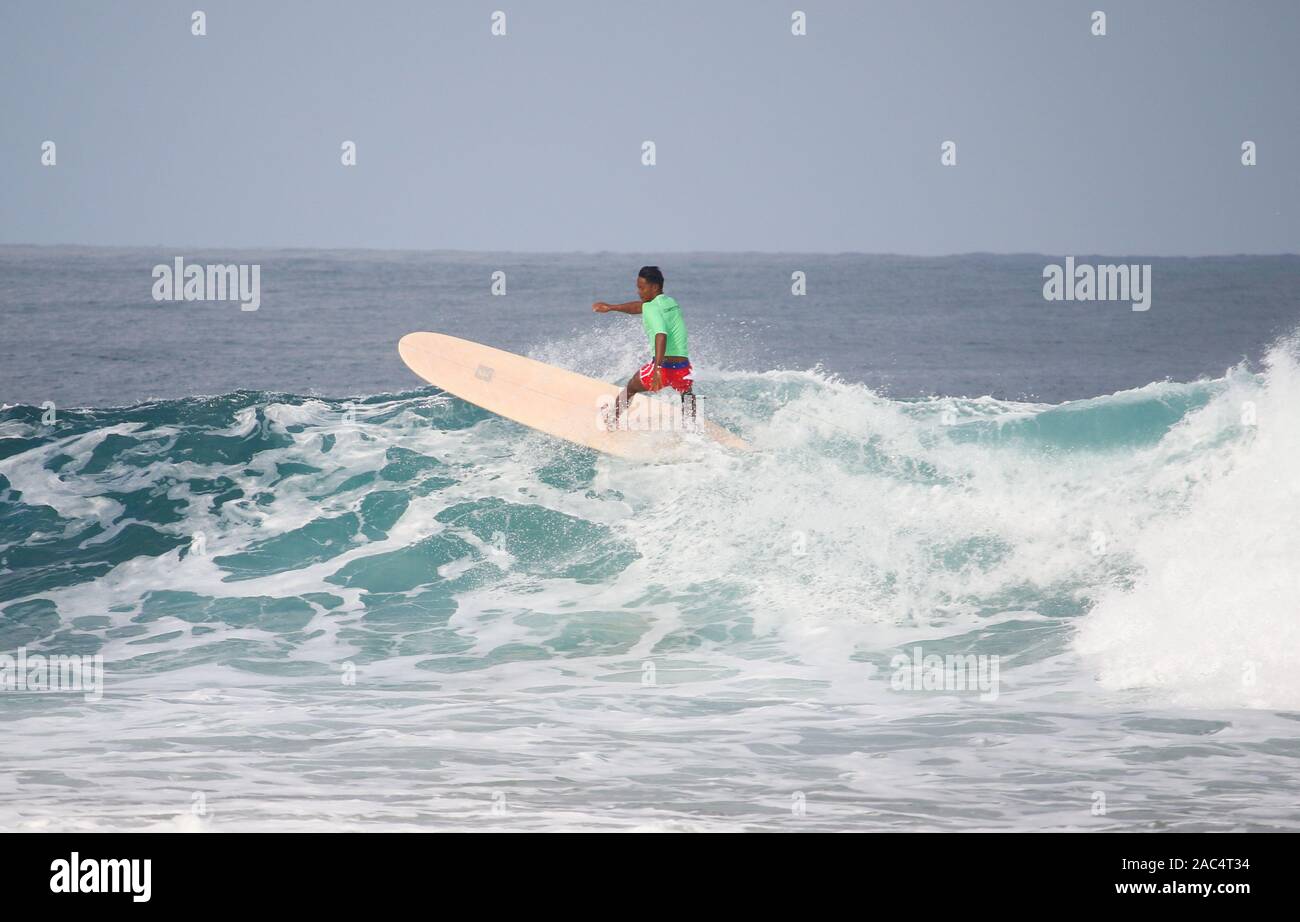 Philippine surfing team hi-res stock photography and images - Alamy