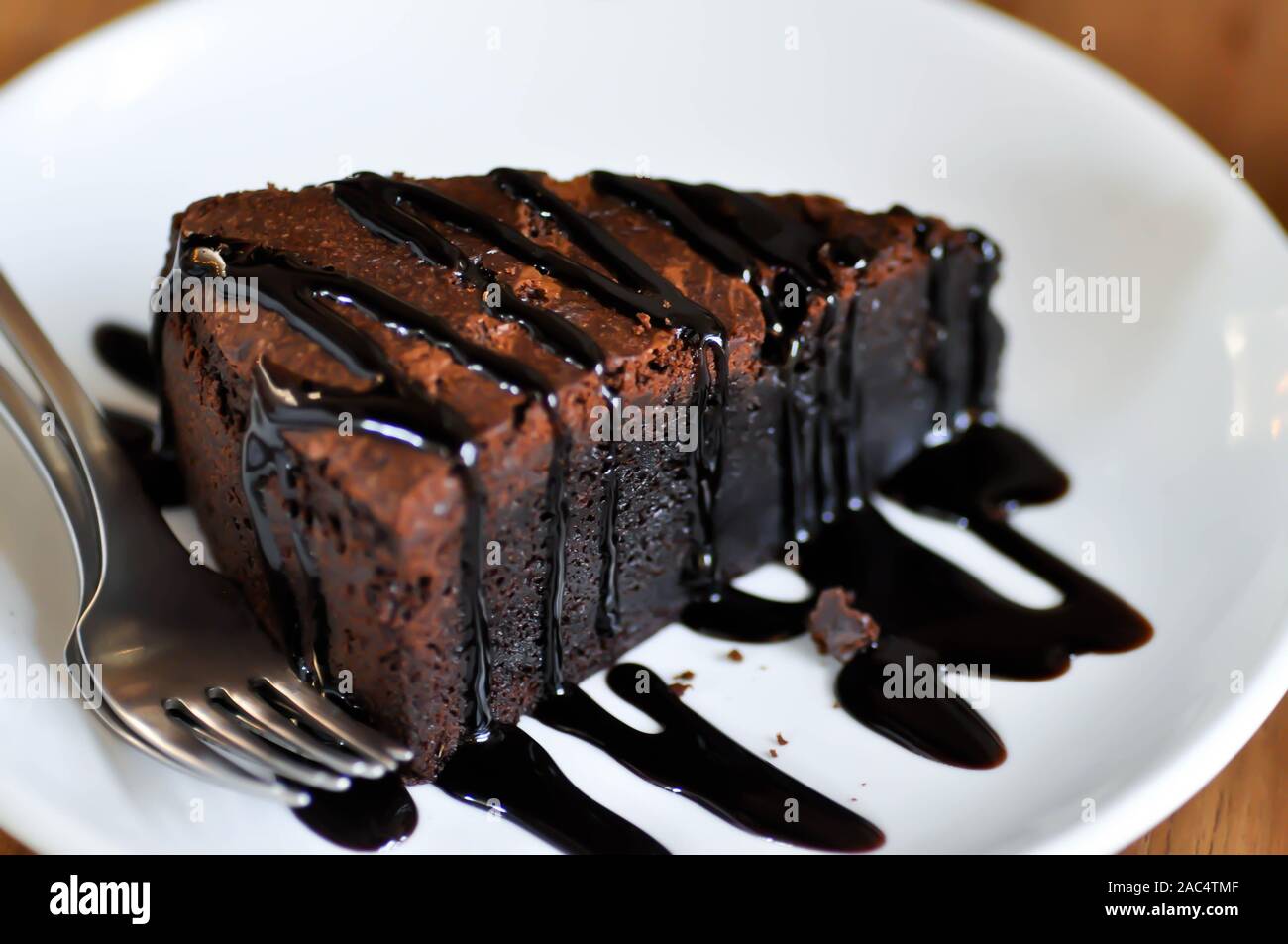 chocolate cake with chocolate topping Stock Photo - Alamy