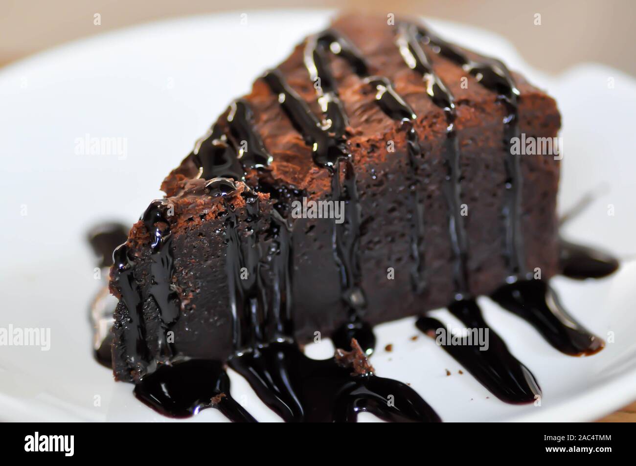 chocolate cake with chocolate topping Stock Photo - Alamy