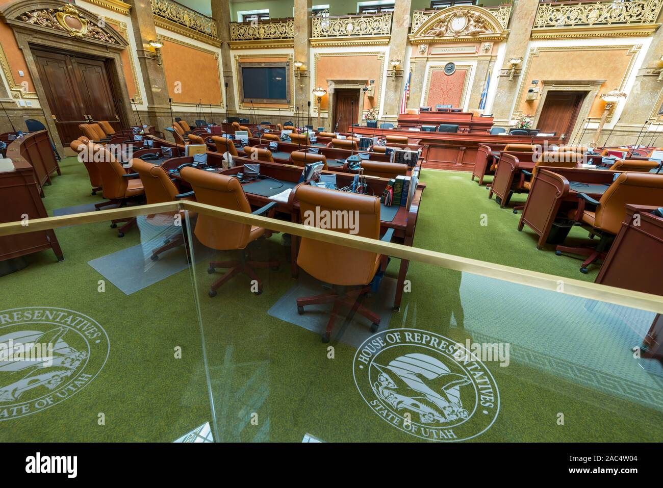 Interior state capitol utah marble hi-res stock photography and images ...