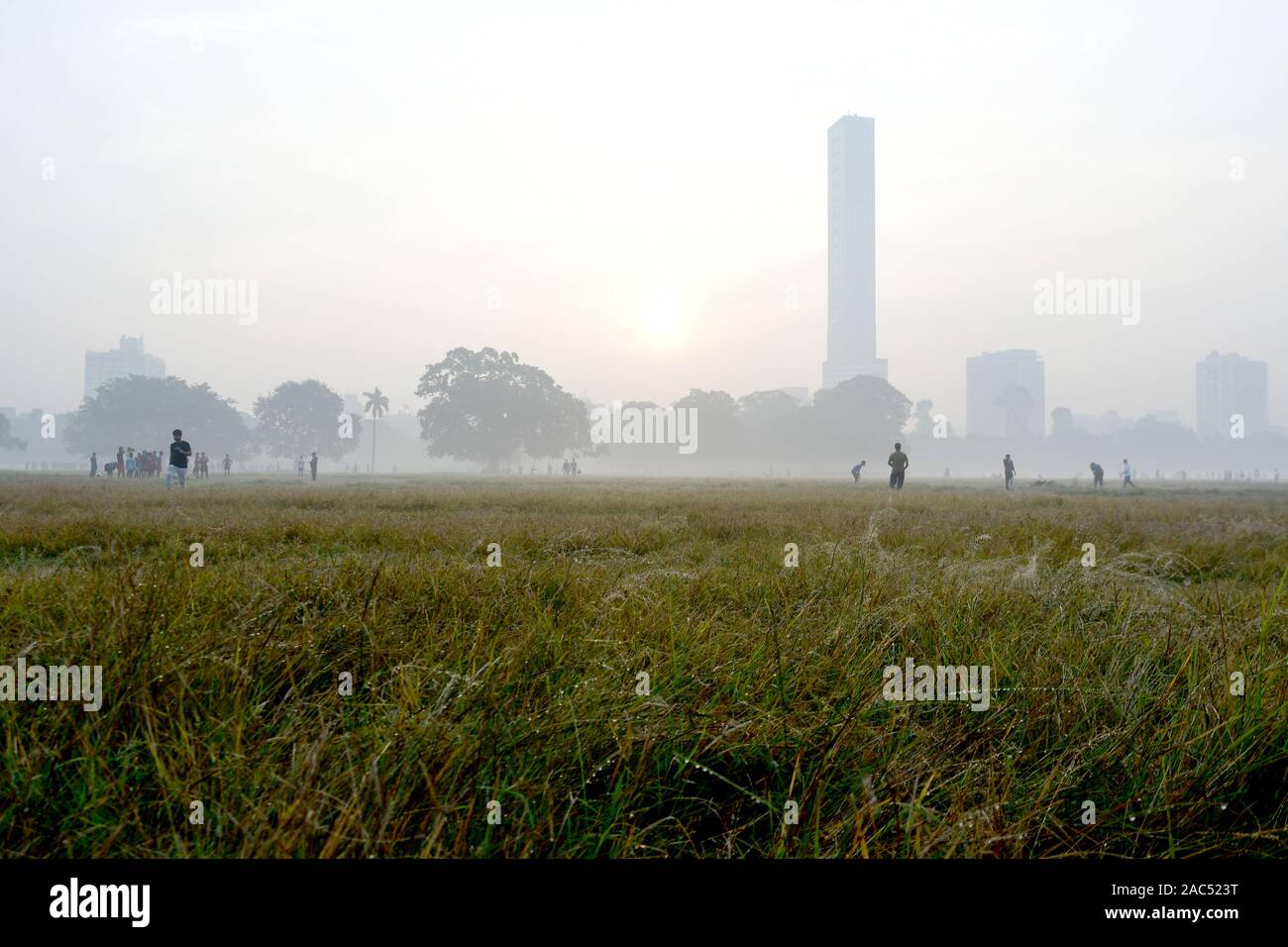 Air Pollution Kolkata Stock Photo - Alamy