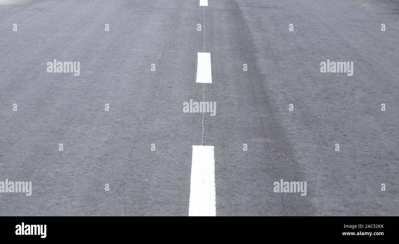 highway on street at day time Stock Photo - Alamy