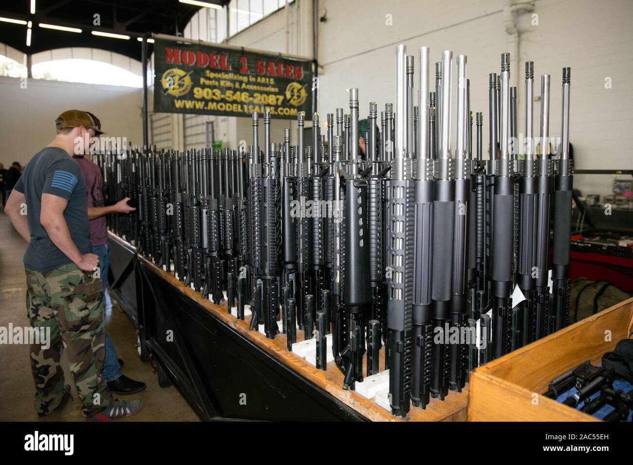 Gun collectors hi-res stock photography and images - Alamy