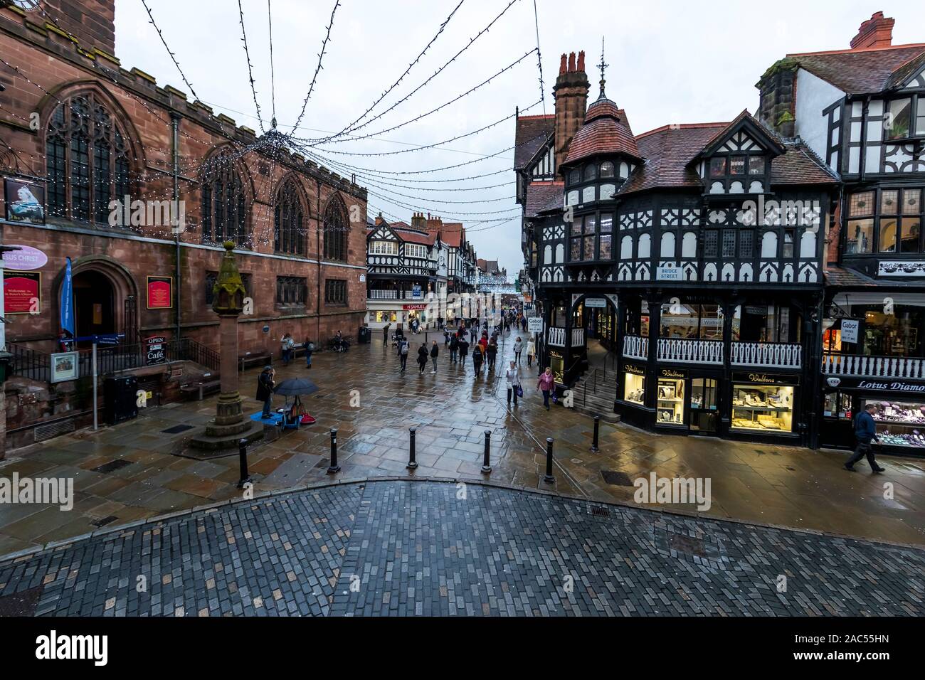 Chester cross hi-res stock photography and images - Alamy