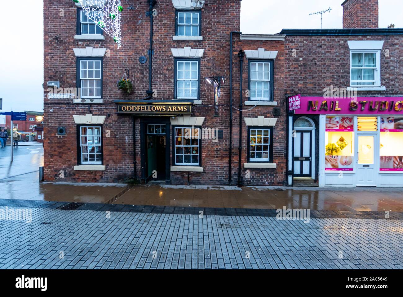 The Oddfellows Arms pub, Chester Stock Photo - Alamy