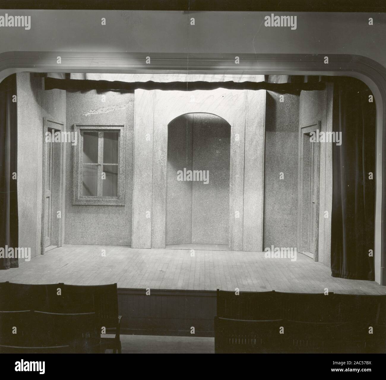 Hamilton Grange, Empty stage Hamilton Grange, Empty stage; Hamilton ...