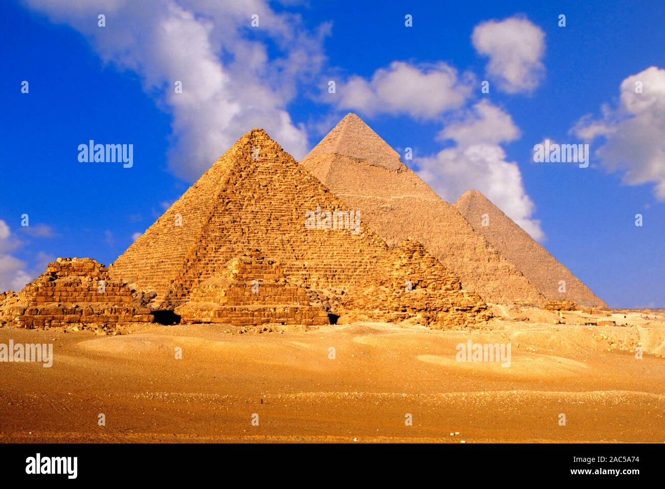Pyramiden von Gizeh Stock Photo - Alamy