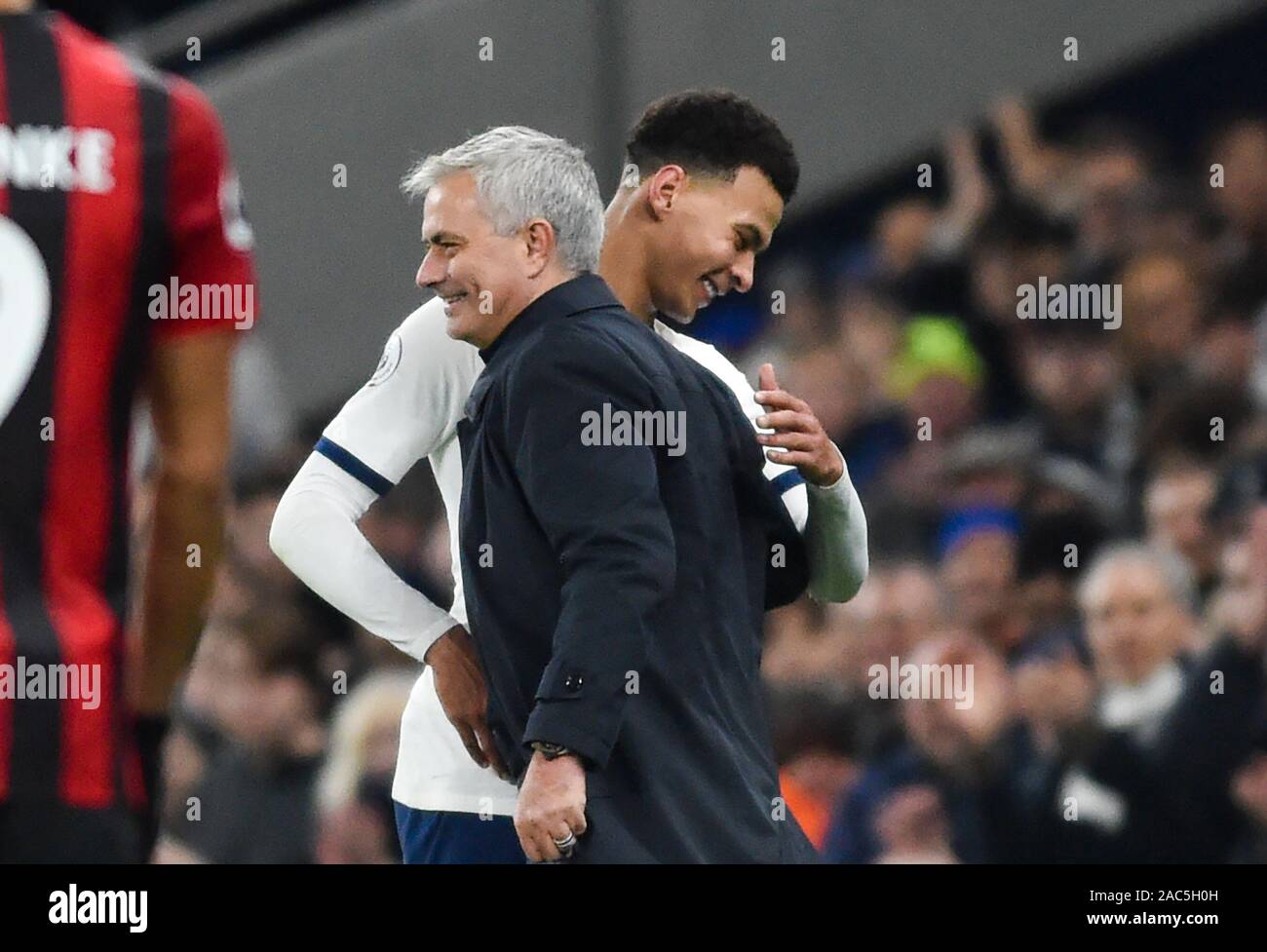 Football hug premier league hi-res stock photography and images - Alamy