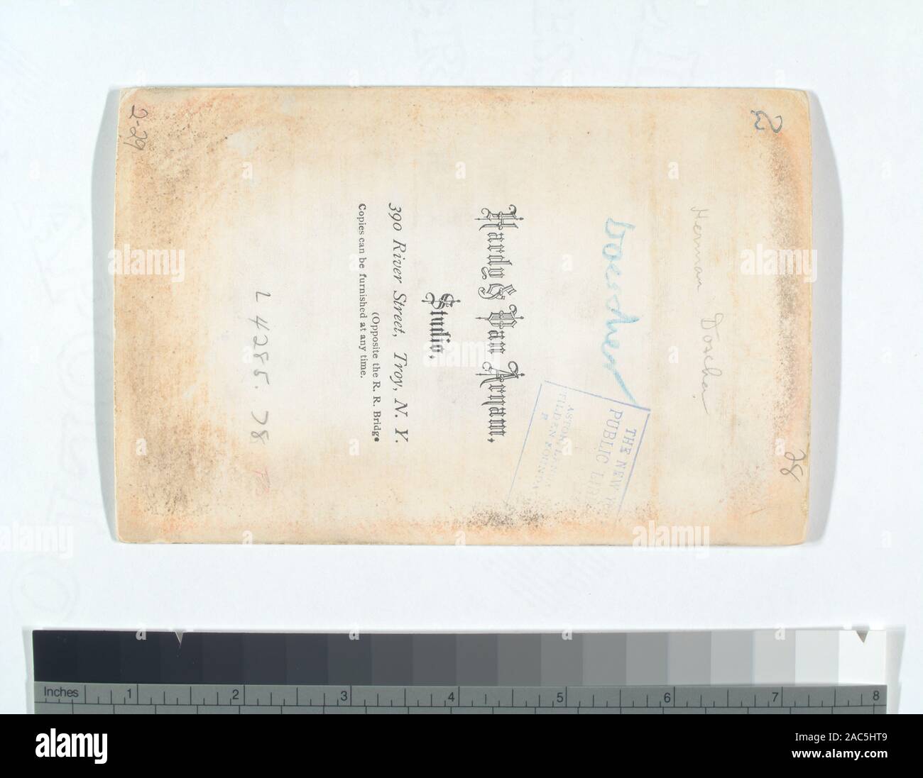 Doscher High Resolution Stock Photography and Images - Alamy