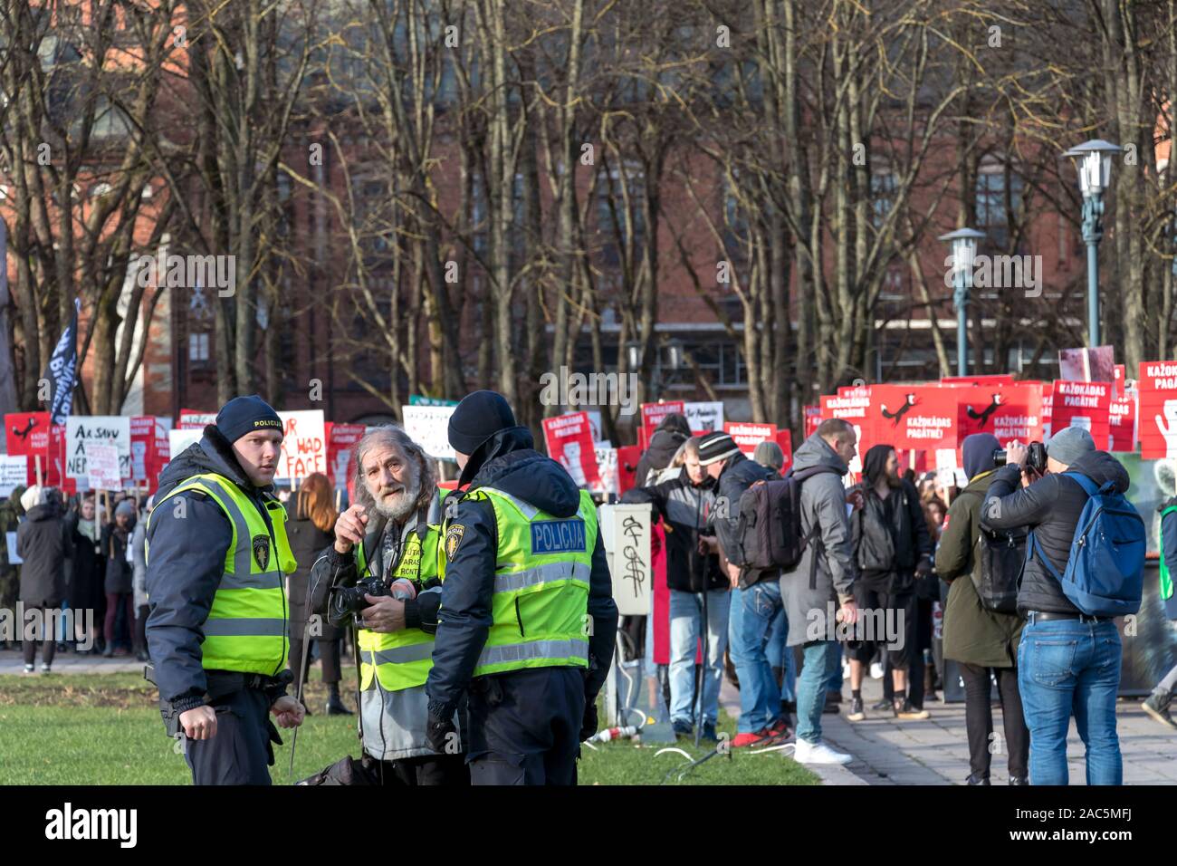 Anti fur sign signs hi-res stock photography and images - Alamy