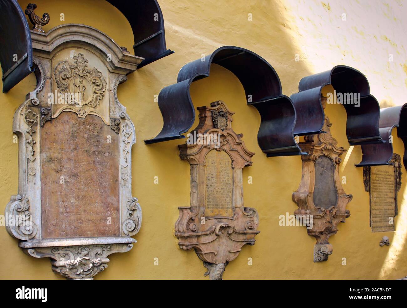 Dreieinigkeitskirche hi-res stock photography and images - Alamy