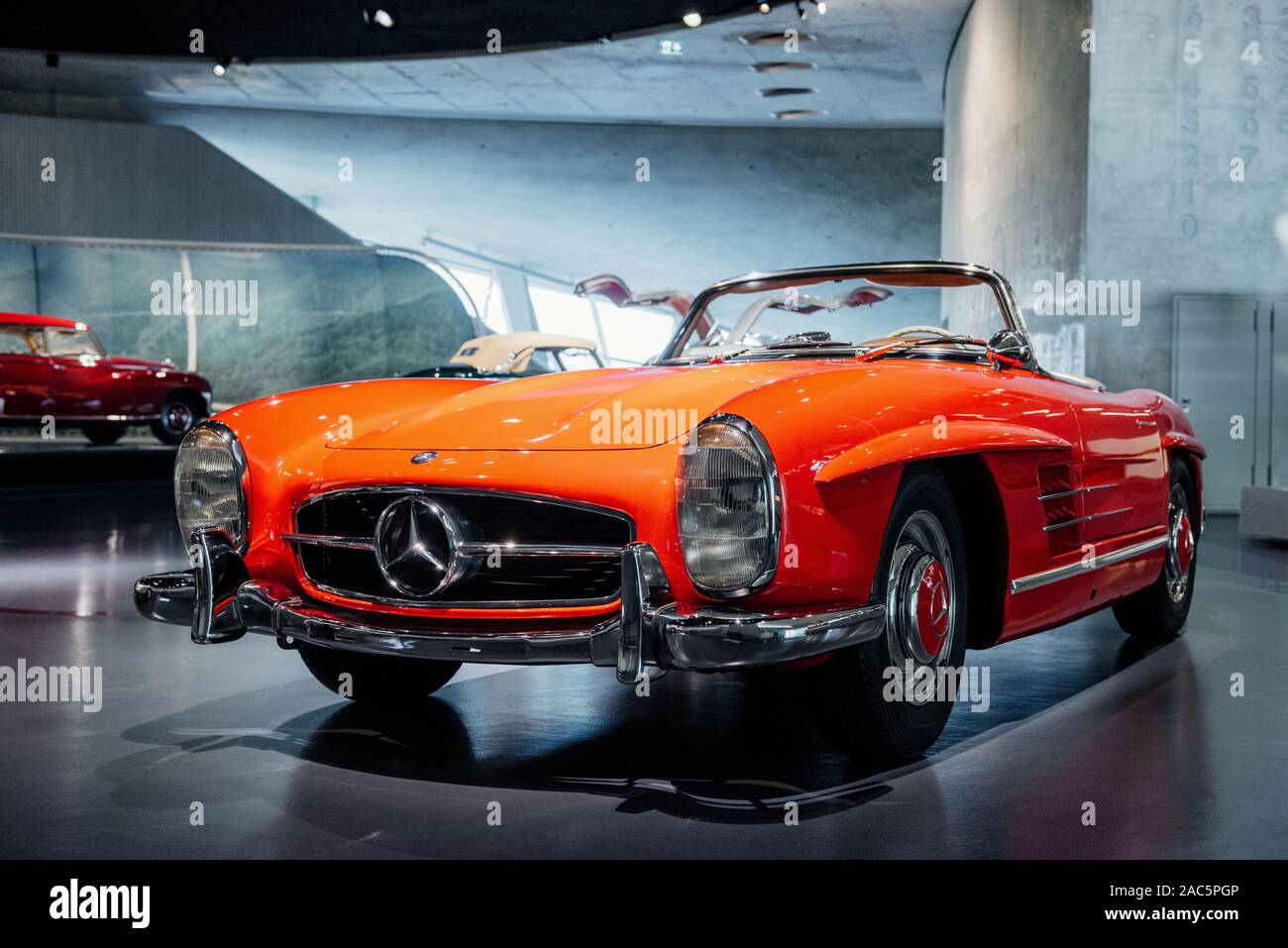 Car from behind white background hi-res stock photography and images ...