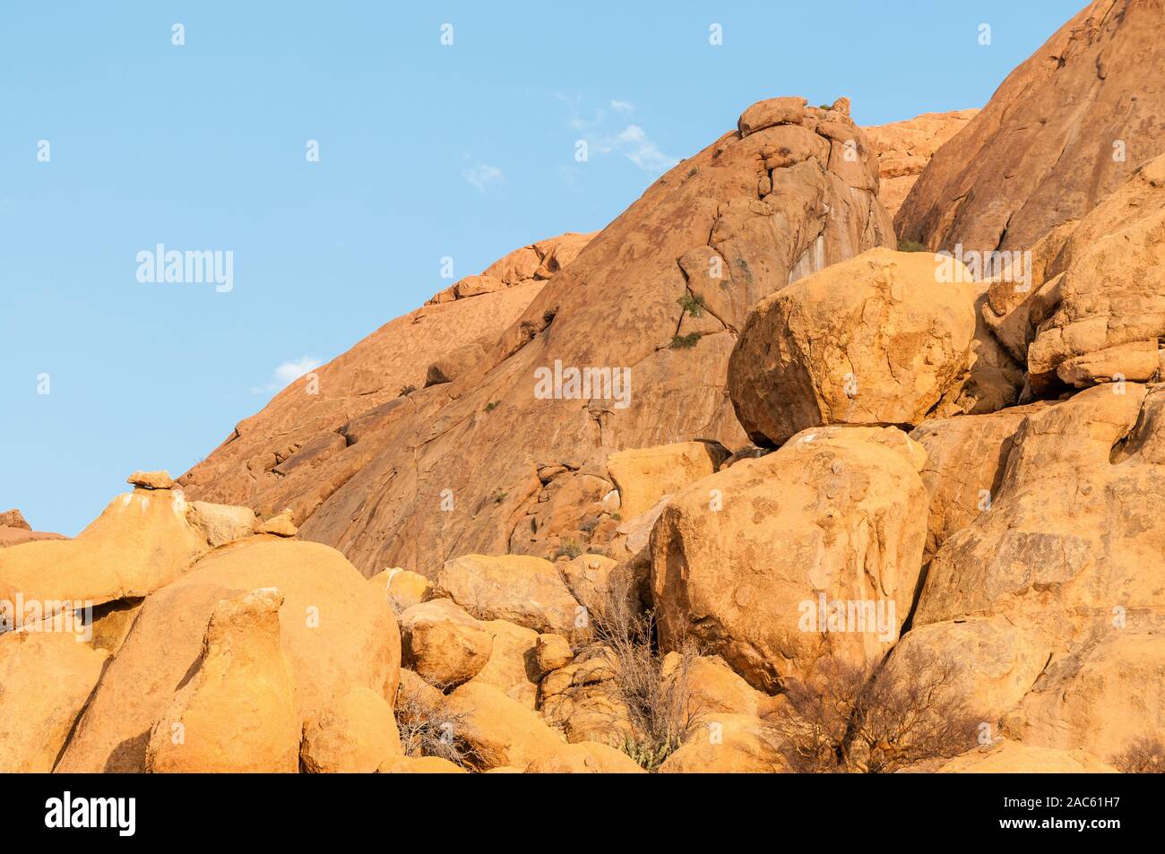 Namibian rock formations hi-res stock photography and images - Alamy