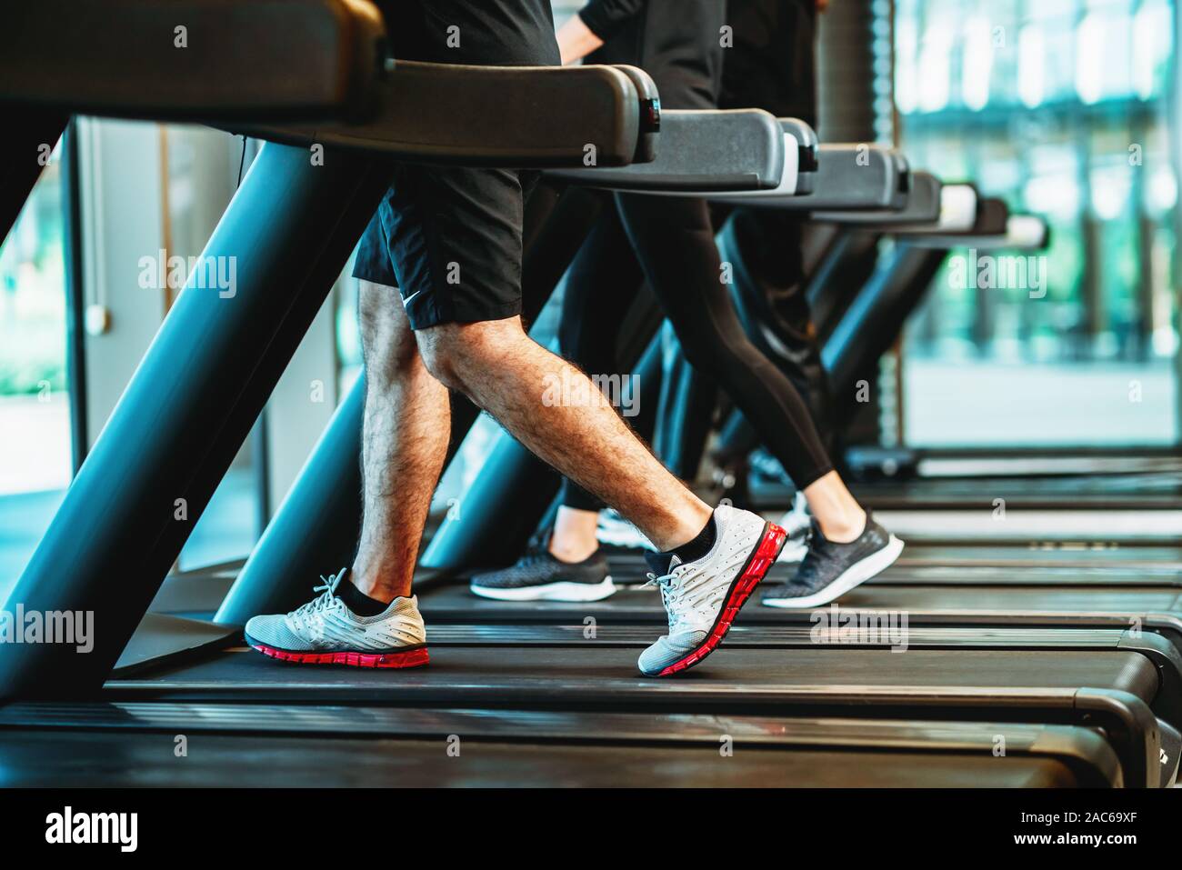 people doing sport in gym for healthy life Stock Photo - Alamy